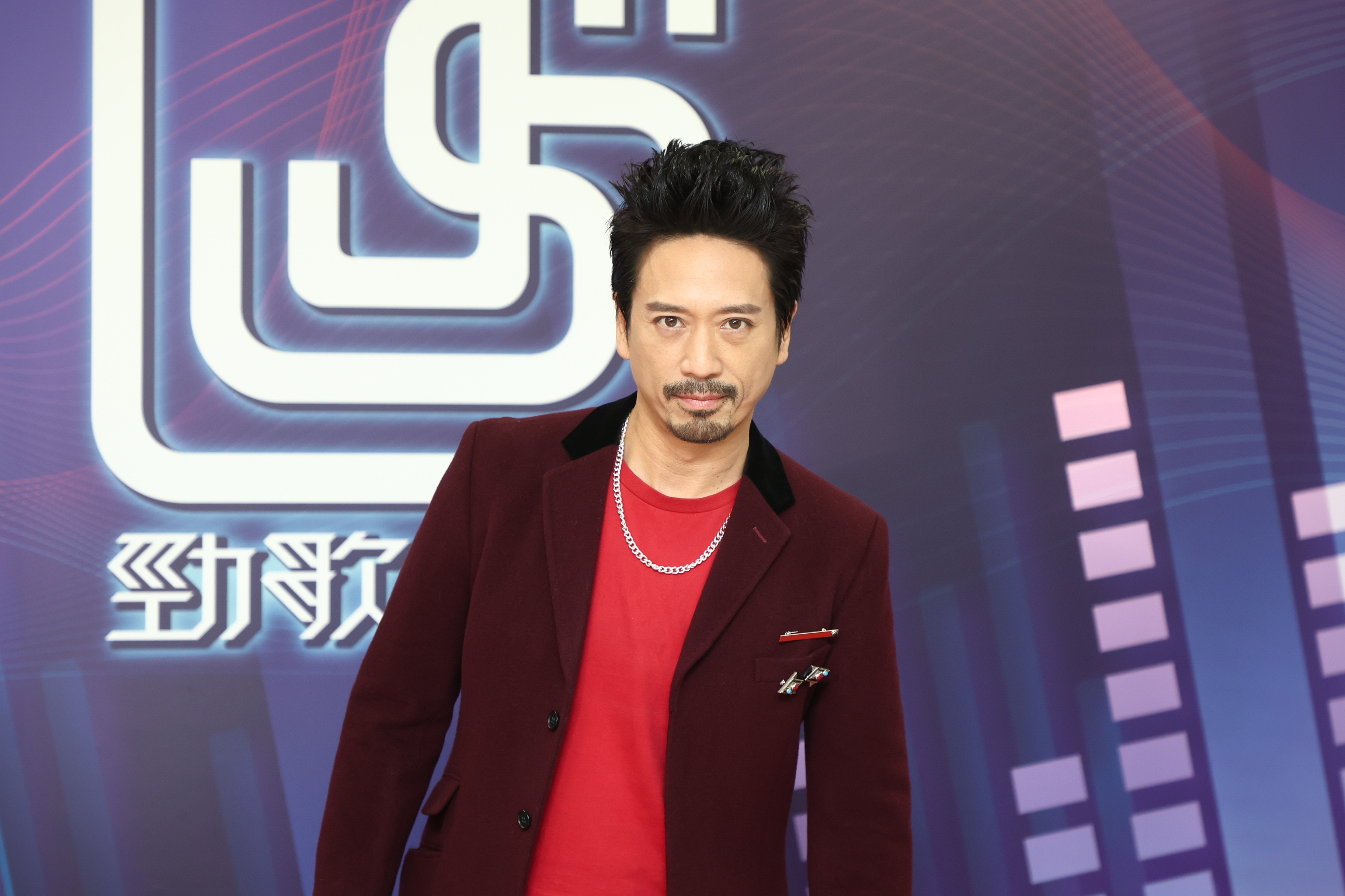 勁歌金曲︱觀眾狠批歌手照播出街 Eric Kwok話期待：唔好咁客氣