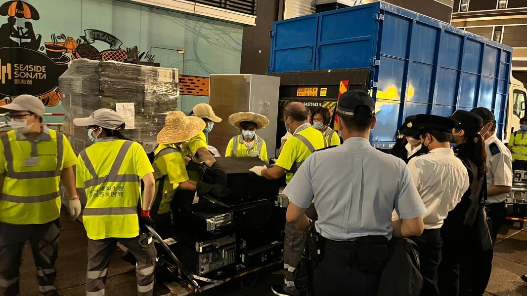 5 2 Tons Of Second hand Electrical And Computer Parts Were Seized 5-2-tons-of-second-hand-electrical-and-computer-parts-were-seized