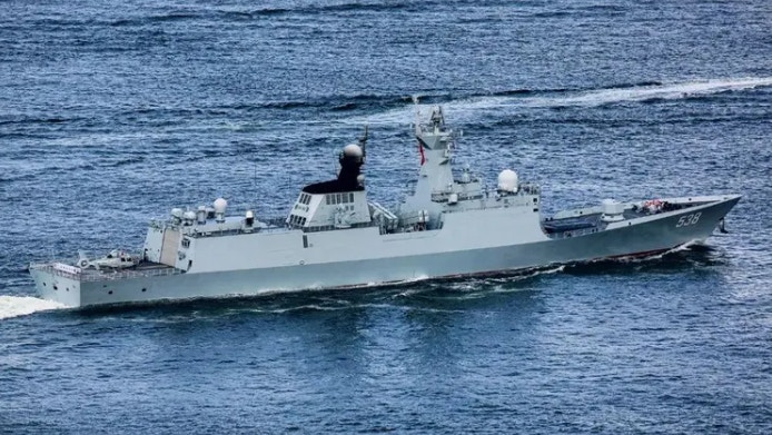 中國新一代054AG護衛艦量產啟動 外媒：未來艦隊規模或突破50艘