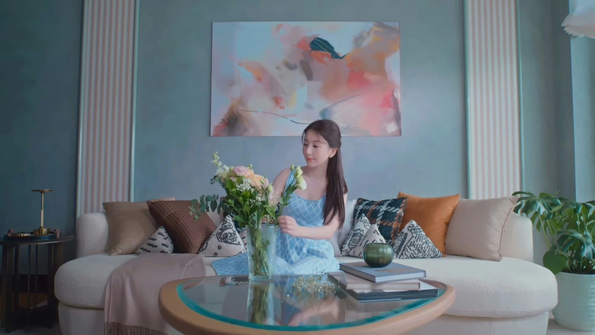 天王嫂方媛大曬豪宅生活極盡奢華享受 着bra top健身騷Fit爆身材 | LIHKG 討論區