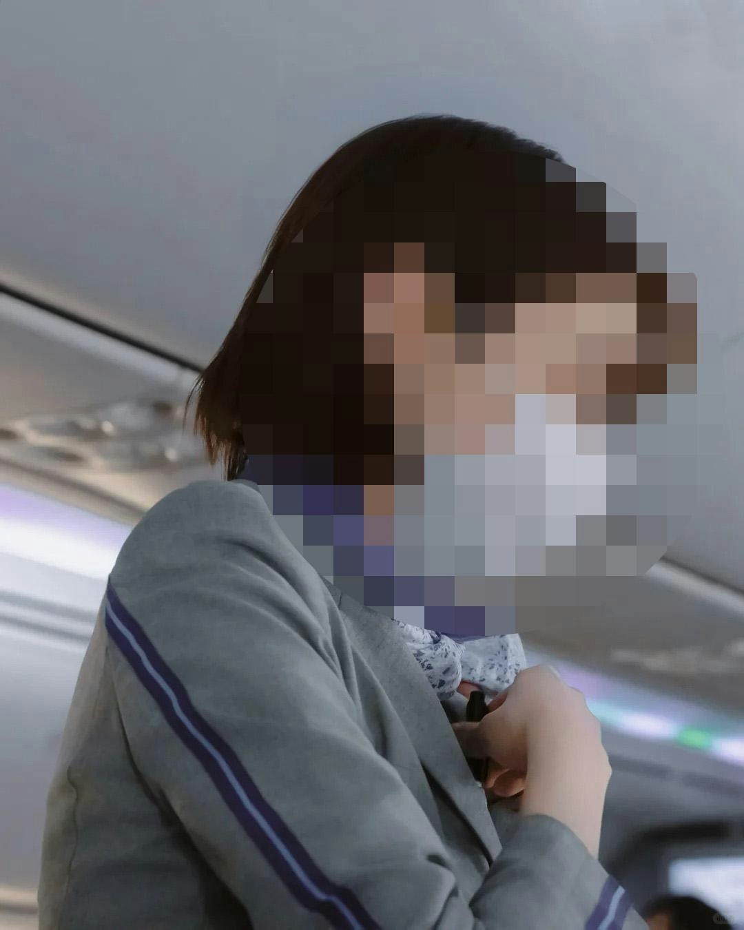 內地客偷拍空姐放小紅書 標注黑絲美腿 ANA官方發聲要求刪文 | LIHKG 討論區